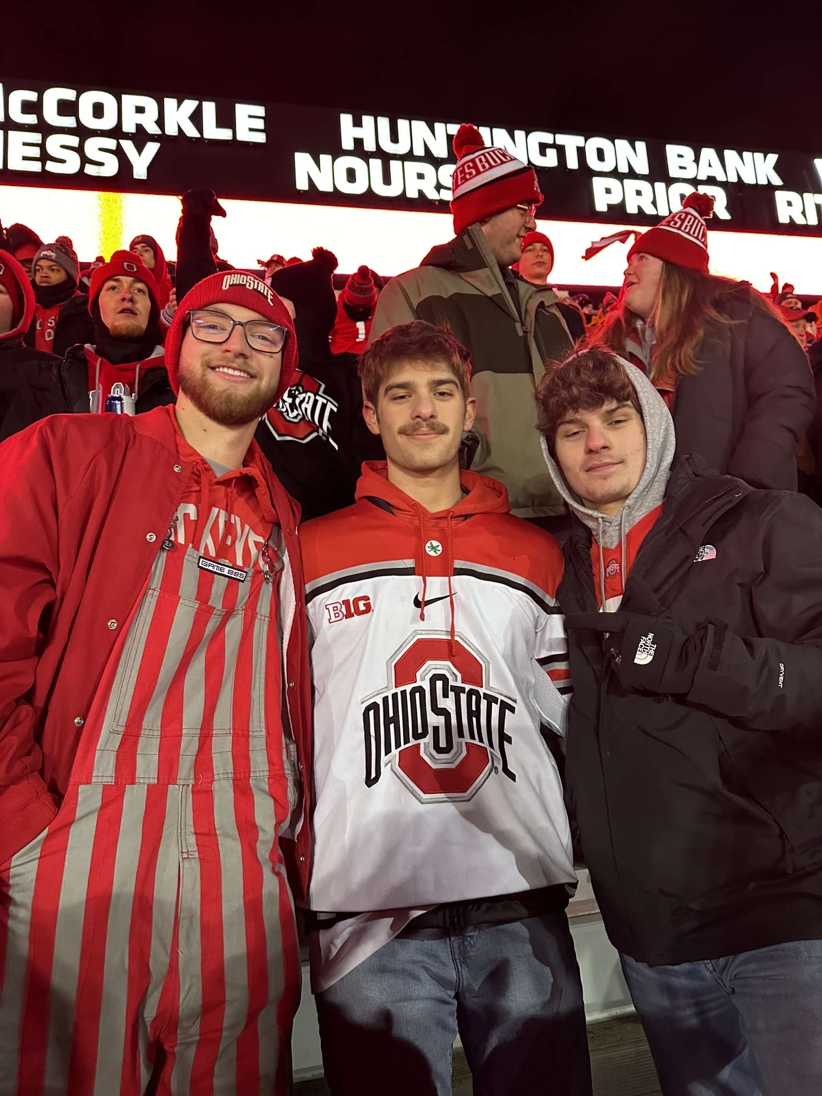 Brothers of Epsilon Kappa attend Ohio State Football Game • Alpha Tau ...